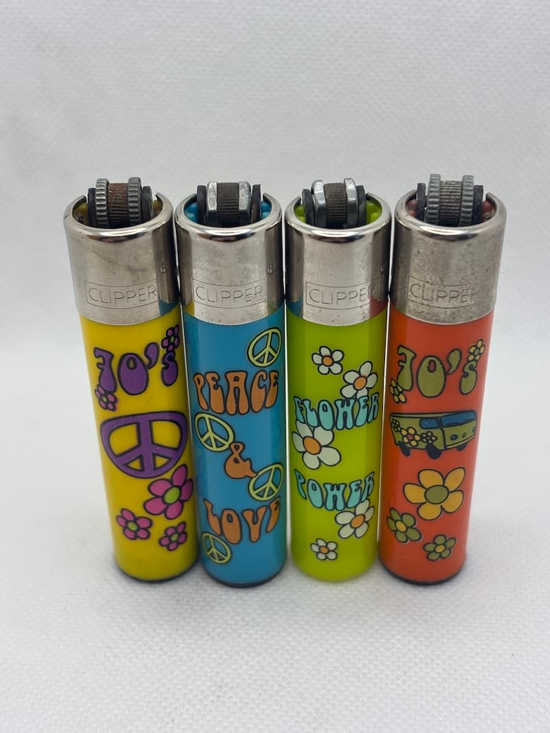 MECHEROS CLIPPER PAZ Y AMOR 70's